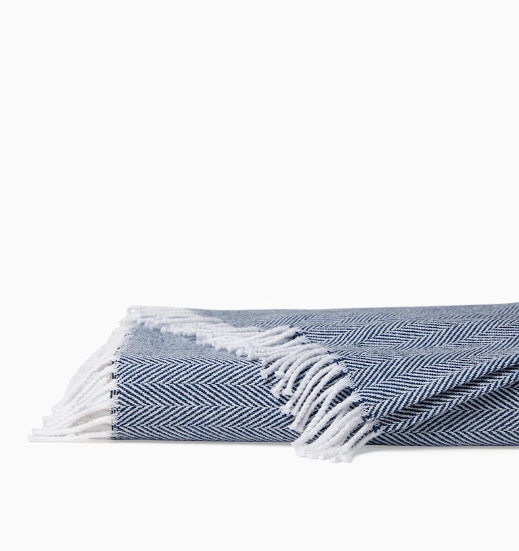 Celine Throw White/Navy – The Linen Gallery